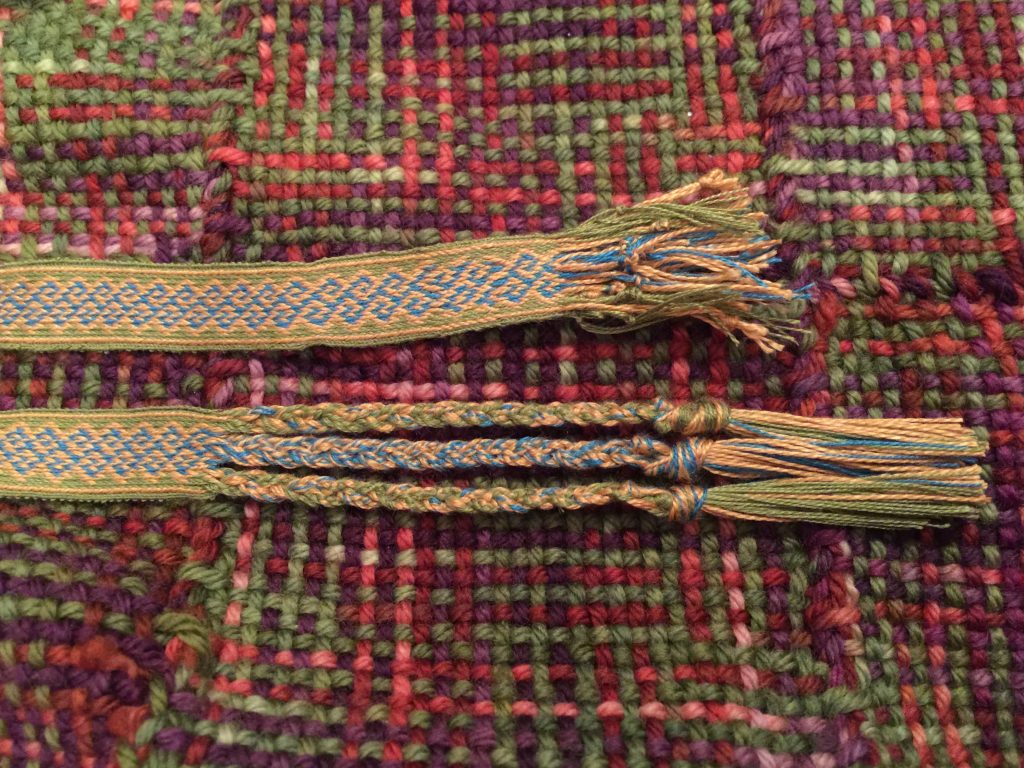 Anglo Saxon diagonal Greek key tablet weaving – Doing It Wrong